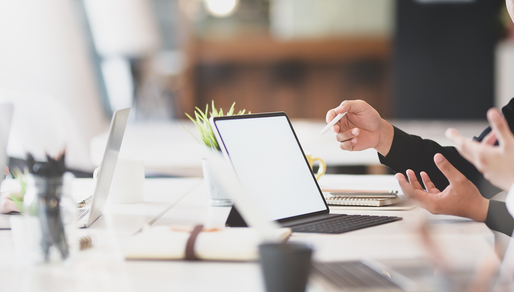 Expert Connect: Traditional Performance Media vs. Amazon/Retail Media